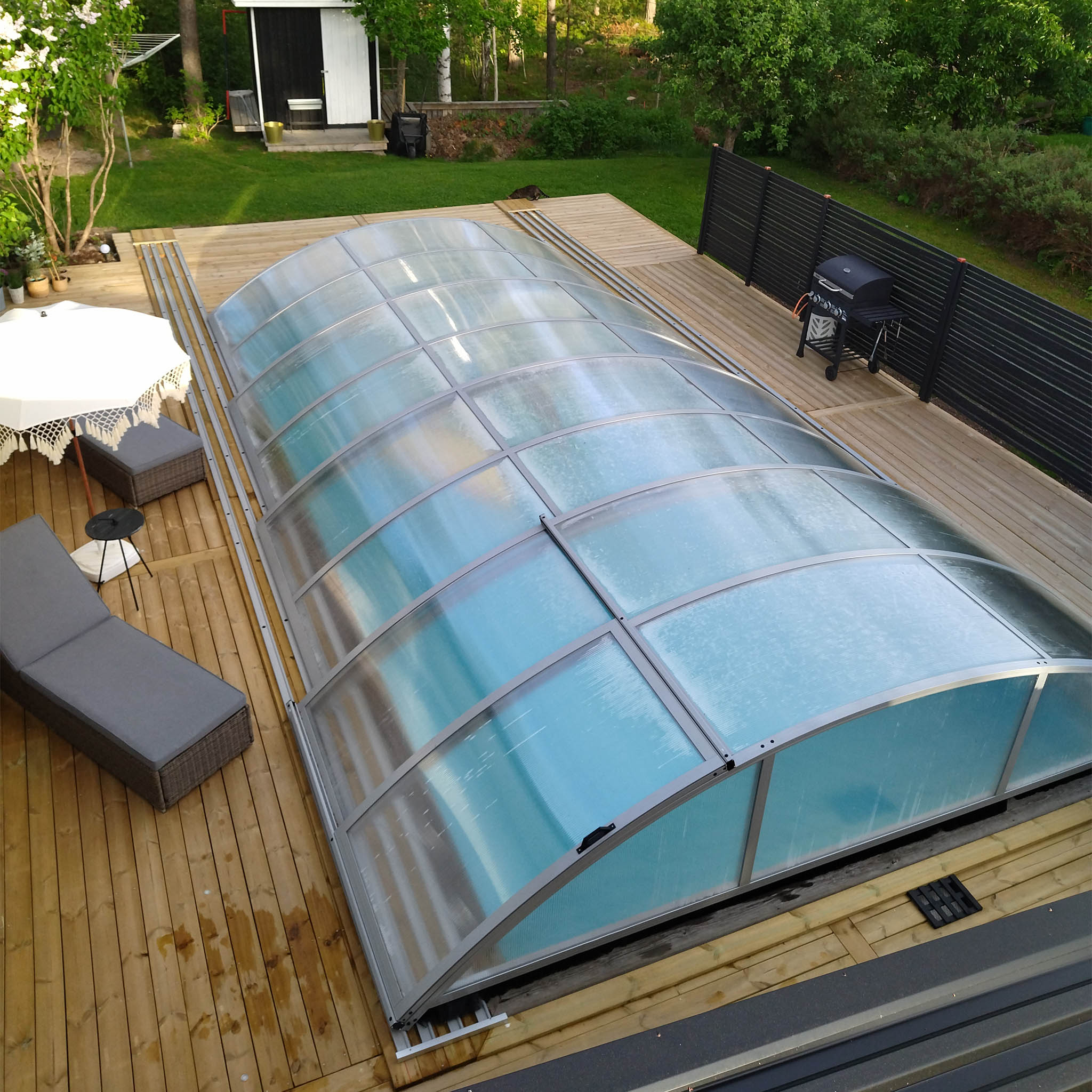 Pool tag 4x8m med sidedør | Glidende - aluminium | Køb på Prisklog